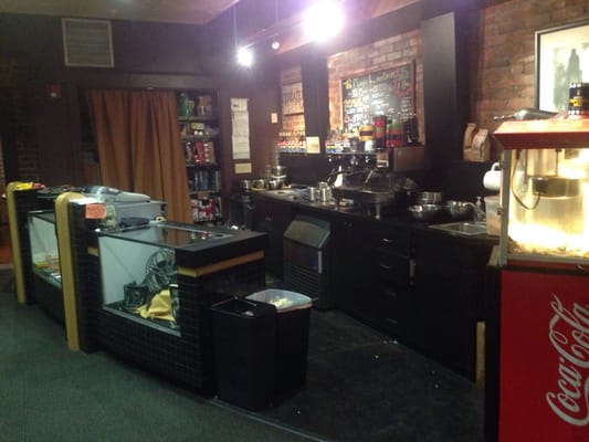 MAGIC LANTERN THEATRE - Updated October 2025 - 15 Photos & 38 Reviews ...