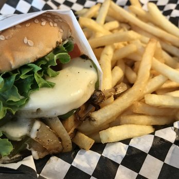 THE GRUB HUT - Updated January 2025 - 183 Photos & 408 Reviews - 11130 ...