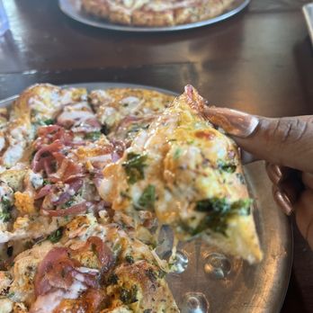 CRUST PIZZA CO. - BATON ROUGE - Updated December 2024 - 82 Photos & 16 ...