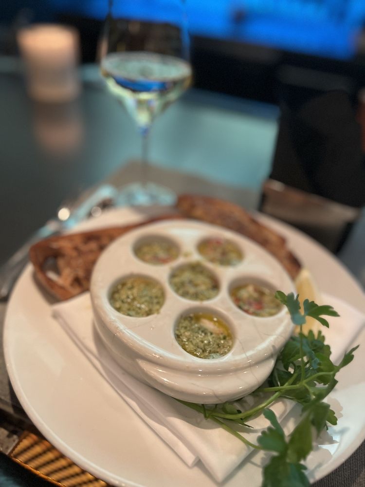 LULOU’S RESTAURANT - Updated May 2024 - 341 Photos & 243 Reviews - 1470 ...