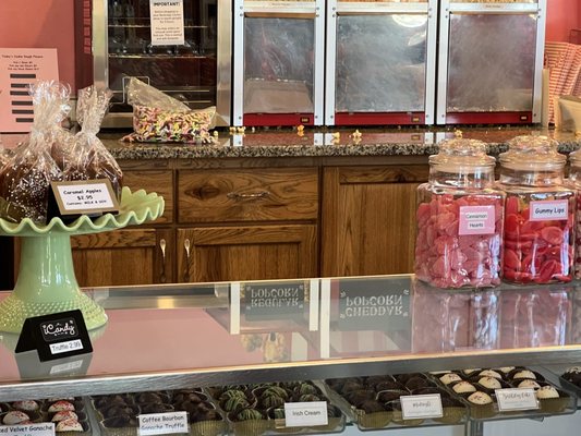 ICANDY - Updated December 2025 - 110 Photos & 112 Reviews - 344 N Main ...