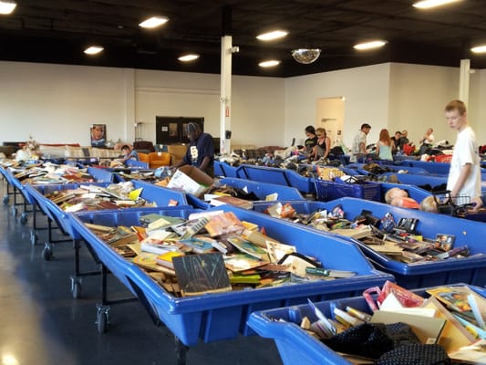 GOODWILL OUTLET - 31 Reviews - 315 Washington Ave S, Kent, Washington ...