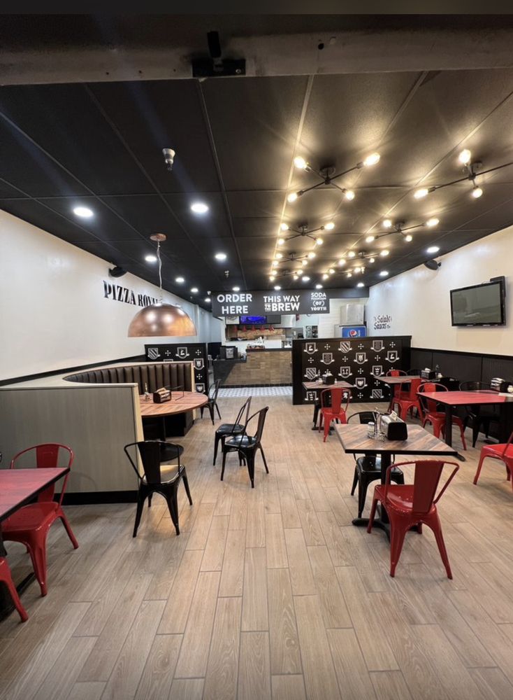 ROUND TABLE PIZZA - Updated December 2024 - 54 Photos & 83 Reviews ...