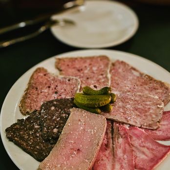 LE PICHET - Updated October 2025 - 1072 Photos & 1251 Reviews - 1933 ...