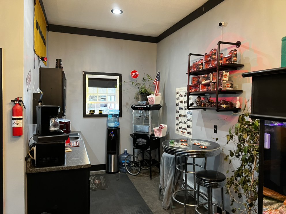 ALPHA AUTO GROUP - Updated December 2025 - 11 Photos - 4111 Bridgetown ...