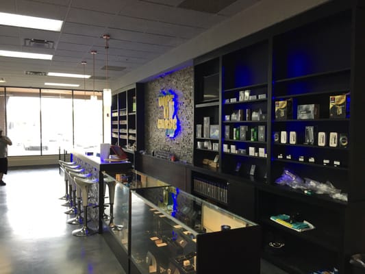 VAPE N CHASE - Updated October 2025 - 55 Photos & 14 Reviews - 8489 N ...