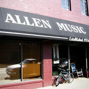 BLOC - Updated July 2025 - 2125 E 5th St, Metropolis, Illinois ...