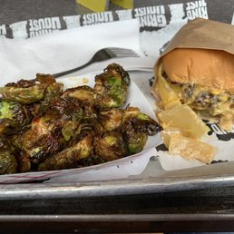 GRINDHOUSE KILLER BURGERS - Updated June 2025 - 1183 Photos & 1318 ...