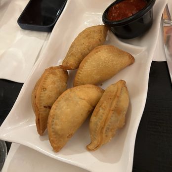 SIGIRI - Updated August 2025 - 621 Photos & 699 Reviews - 91 1st Ave ...