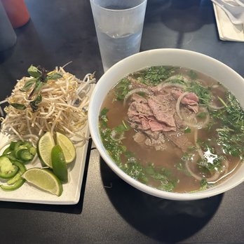 PHO PLUS - Updated January 2026 - 94 Photos & 216 Reviews - 908 S State ...
