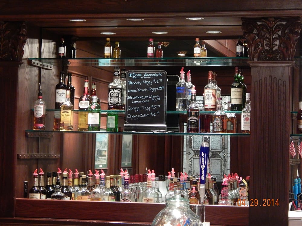 ASHLEY HOME STORE PUB & GARDEN - Updated December 2025 - 343 Detloff Dr ...