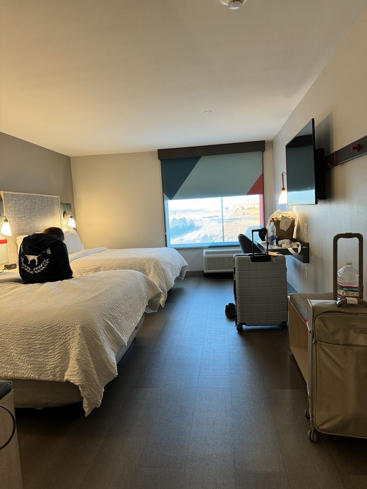 AVID HOTEL DENVER AIRPORT AREA - Updated March 2025 - 75 Photos & 28 ...