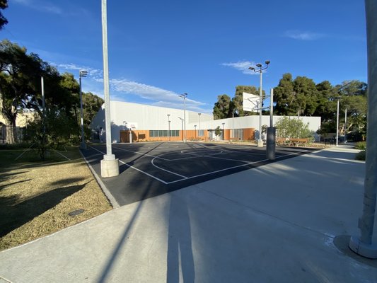 ROBERTSON RECREATION CENTER - Updated May 2026 - 11 Photos - 1641 ...
