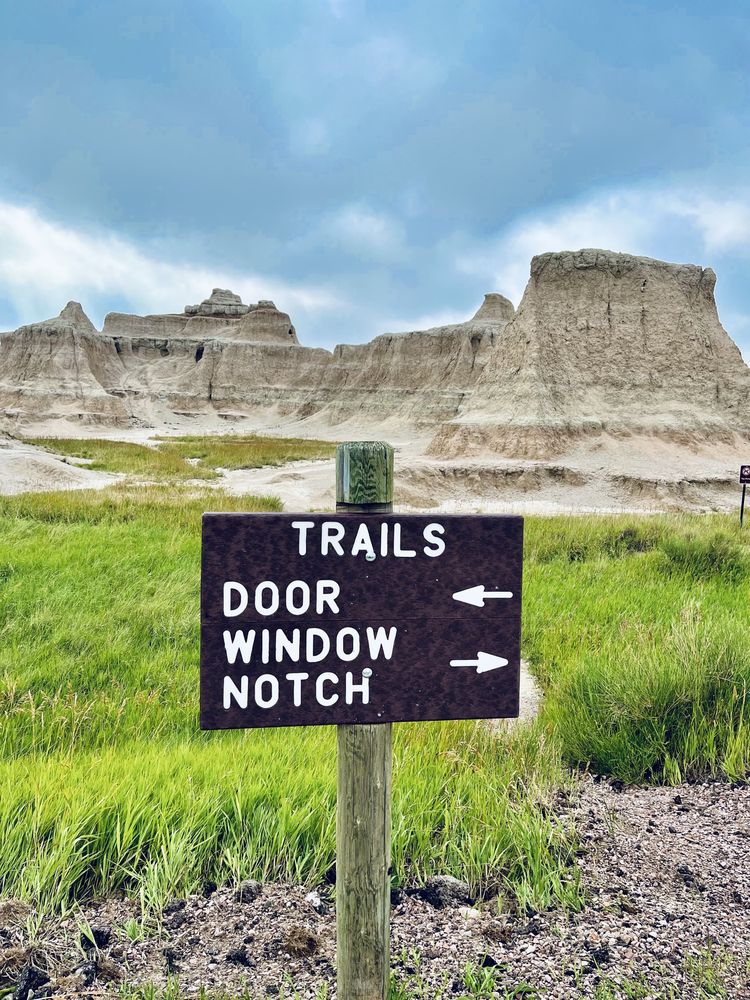 WINDOW TRAILHEAD - 12 Photos - SD-240, Interior, South Dakota - Parks ...