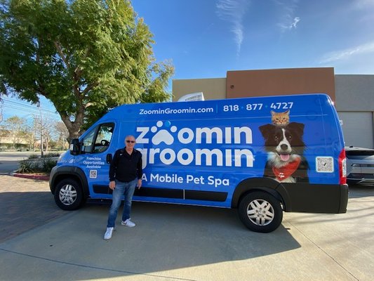 ZOOMIN GROOMIN - Updated January 2026 - 70 Photos & 61 Reviews - West ...
