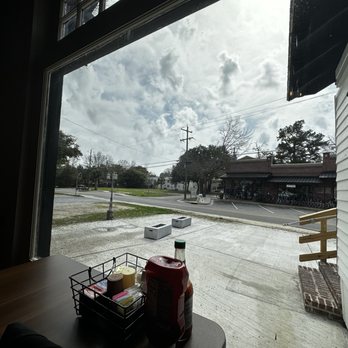 LAZY OAK - Updated October 2024 - 116 Photos & 53 Reviews - 503 Porter ...