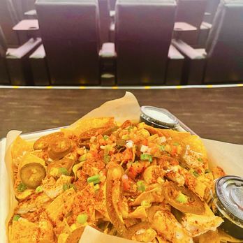 AMC DINE-IN SUNNYVALE 12 - Updated May 2025 - 484 Photos & 170 Reviews ...