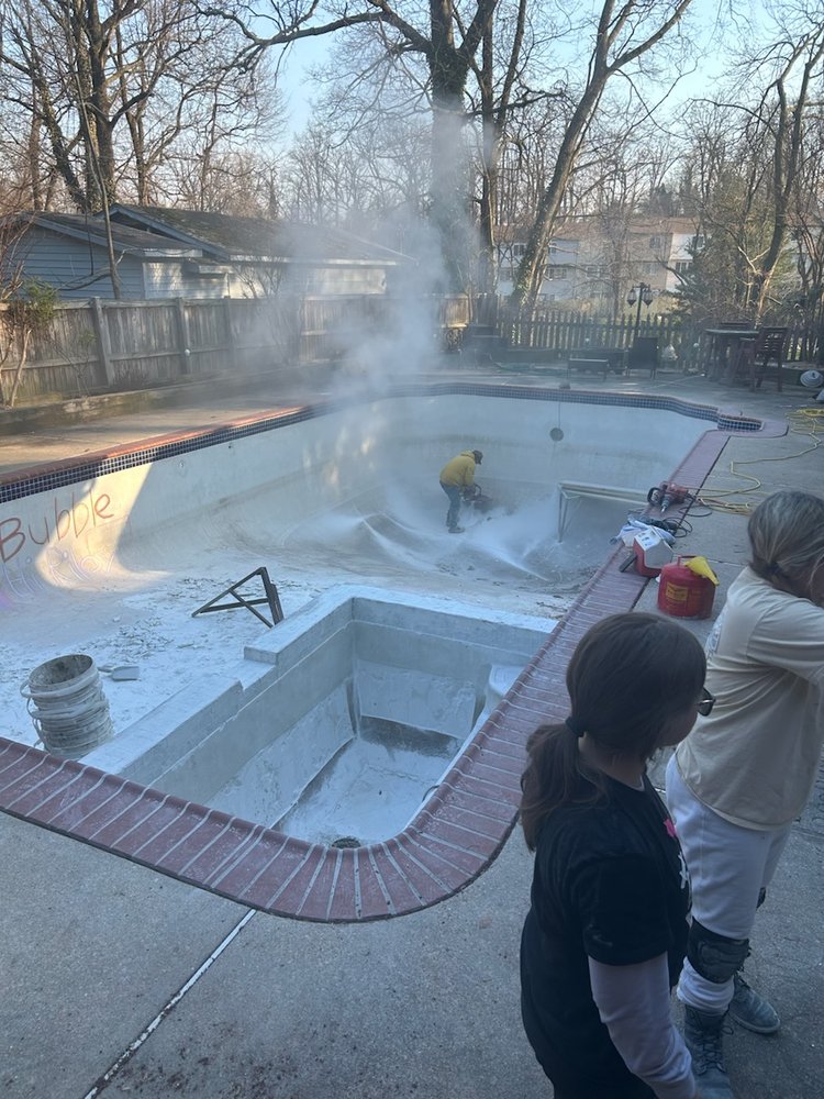 POOL GATOR - Updated December 2025 - Oakton, Virginia - Pool Cleaners ...