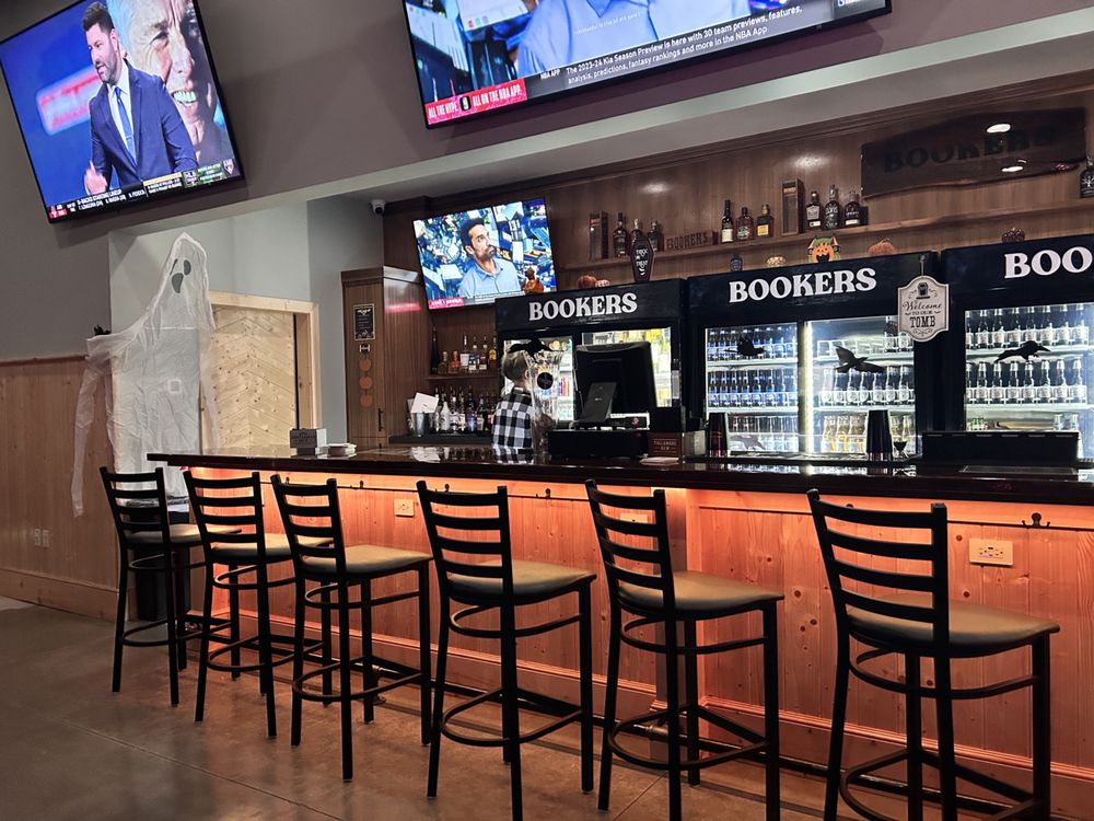 BOOKERS - Updated October 2025 - 13 Photos & 10 Reviews - 305 N Main St ...