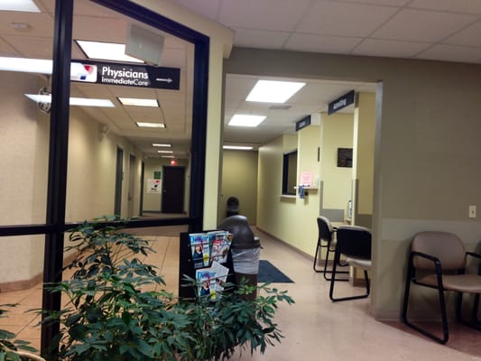 PHYSICIANS IMMEDIATE CARE - Updated October 2025 - 35 Photos & 138 ...
