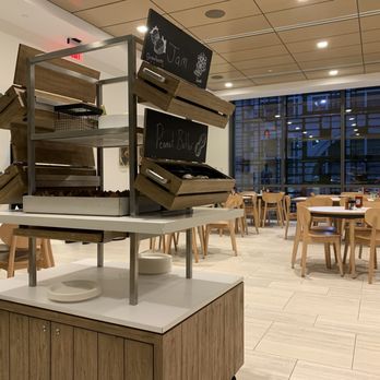 ELEMENT PHILADELPHIA DOWNTOWN - Updated January 2025 - 204 Photos & 71 ...