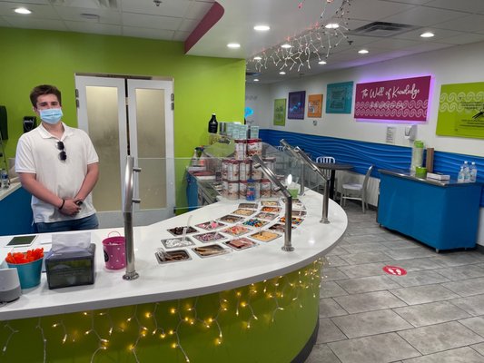 FROYO MAYA FROZEN YOGURT & SWEET’S - Updated May 2025 - 51 Photos & 151 ...