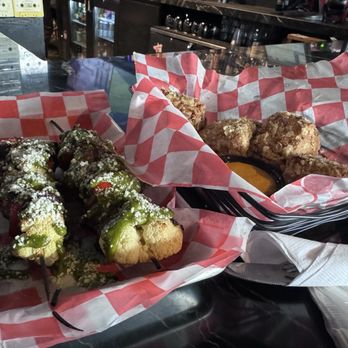 FIRST ROUND - Updated January 2026 - 115 Photos & 40 Reviews - 3901 ...