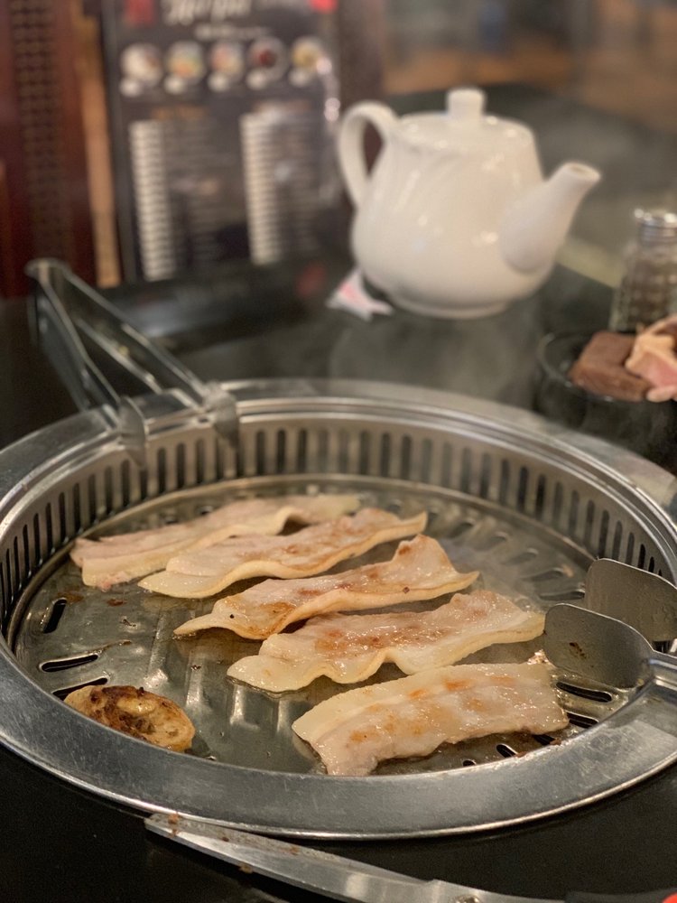 WAREHOUSE BUFFET - Updated September 2025 - 2373 Photos & 747 Reviews ...