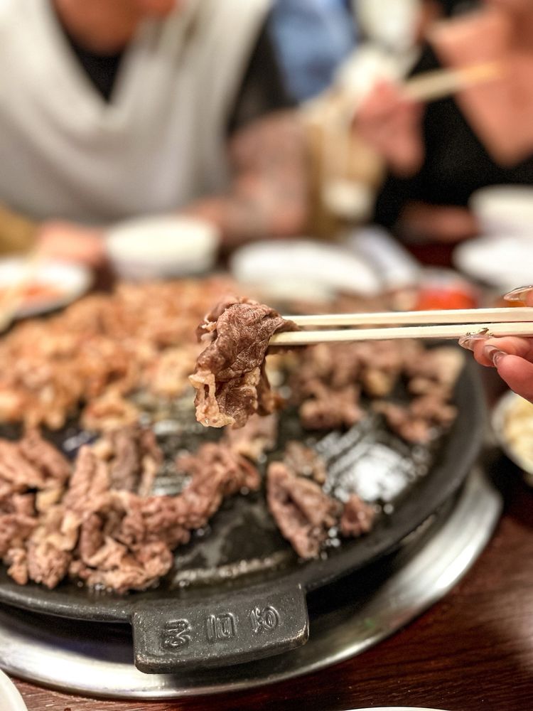 CASTLE BBQ - Updated January 2026 - 1051 Photos & 1719 Reviews - 473 N ...