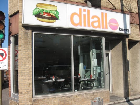 DILALLO BURGER - FERMÉ - Updated October 2025 - 34 photos & 36 avis ...