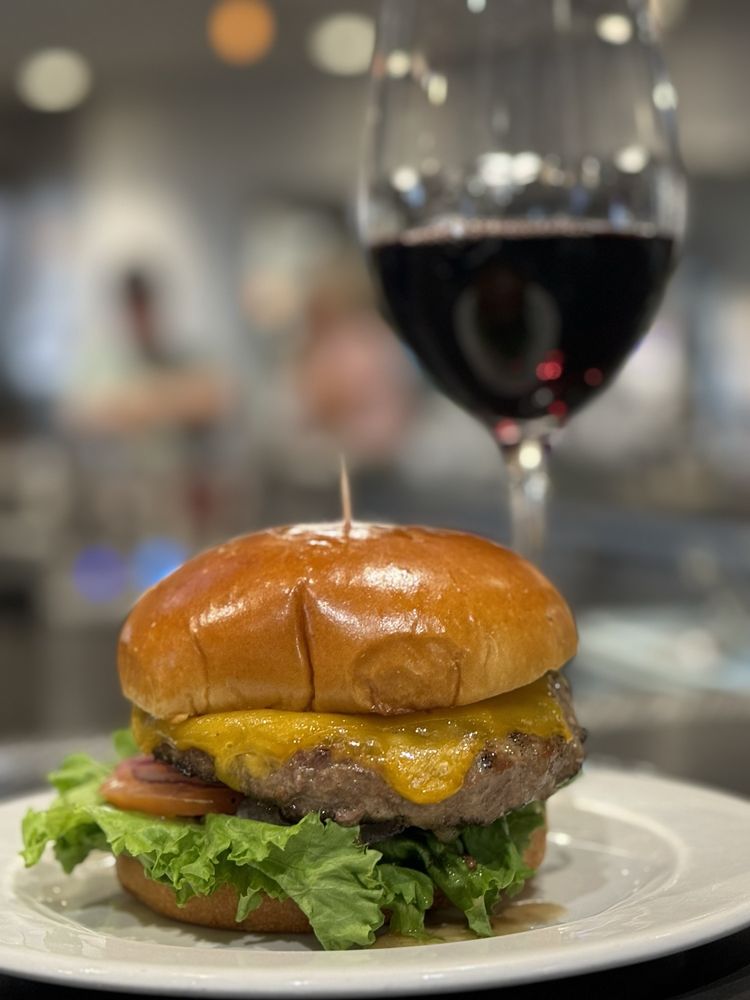 BASALT - Updated June 2025 - 6126 Photos & 1938 Reviews - 2255 Kuhio ...