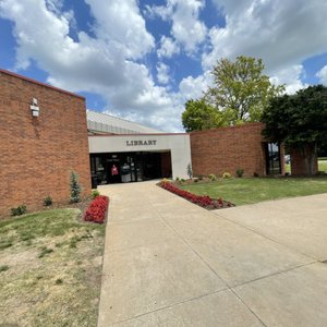 HARDESTY REGIONAL LIBRARY - Updated January 2026 - 28 Photos & 19 ...