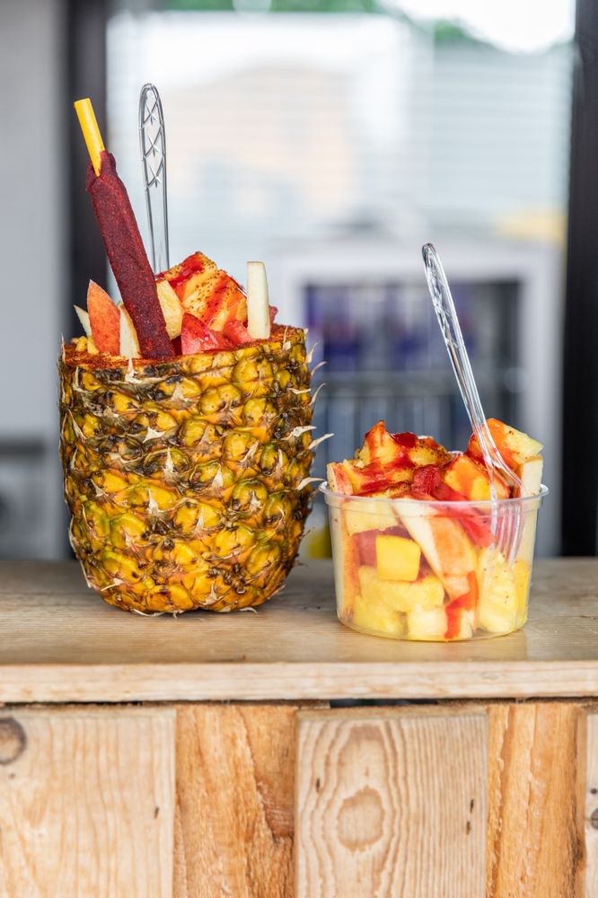 MUNCHIES BAR - Updated December 2025 - 14 Photos - Houston, Texas ...