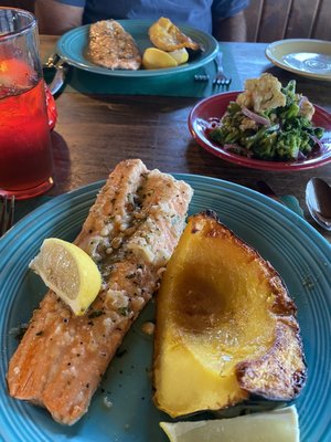 THE RIM ROCK RESTAURANT - Updated October 2025 - 186 Photos & 274 ...