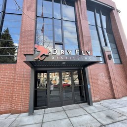 DRY FLY DISTILLING - Updated July 2025 - 134 Photos & 94 Reviews - 1021 ...