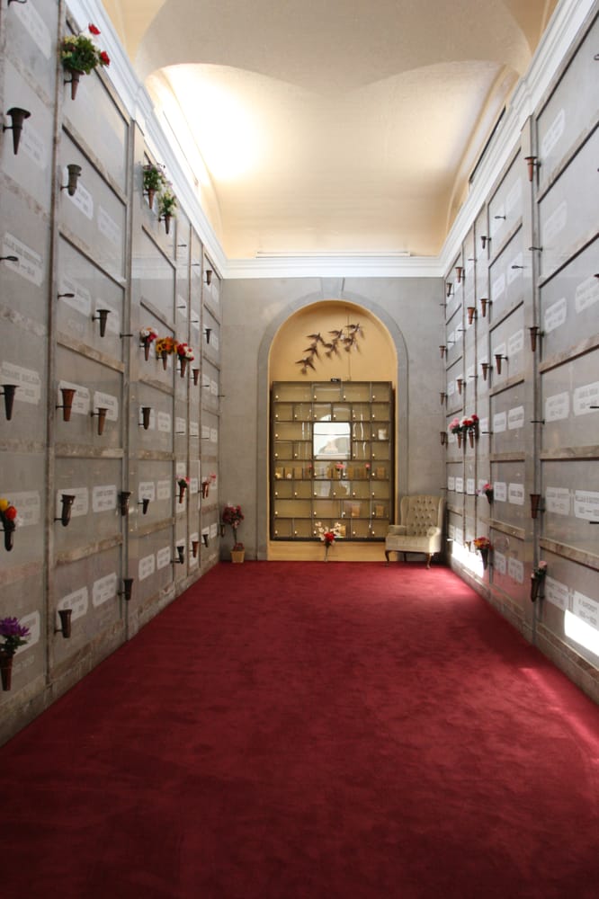 EVERGREEN FUNERAL HOME OF MERCED - Updated August 2024 - 1408 B St ...