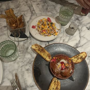 LIMÓN ROOFTOP BAR - Updated December 2025 - 128 Photos & 94 Reviews ...