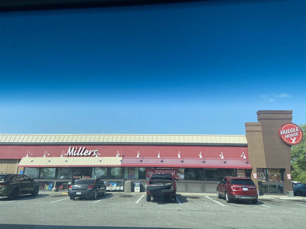 MILLER MART NO 55 - Updated September 2025 - 16 Photos - 2872 Pruden ...