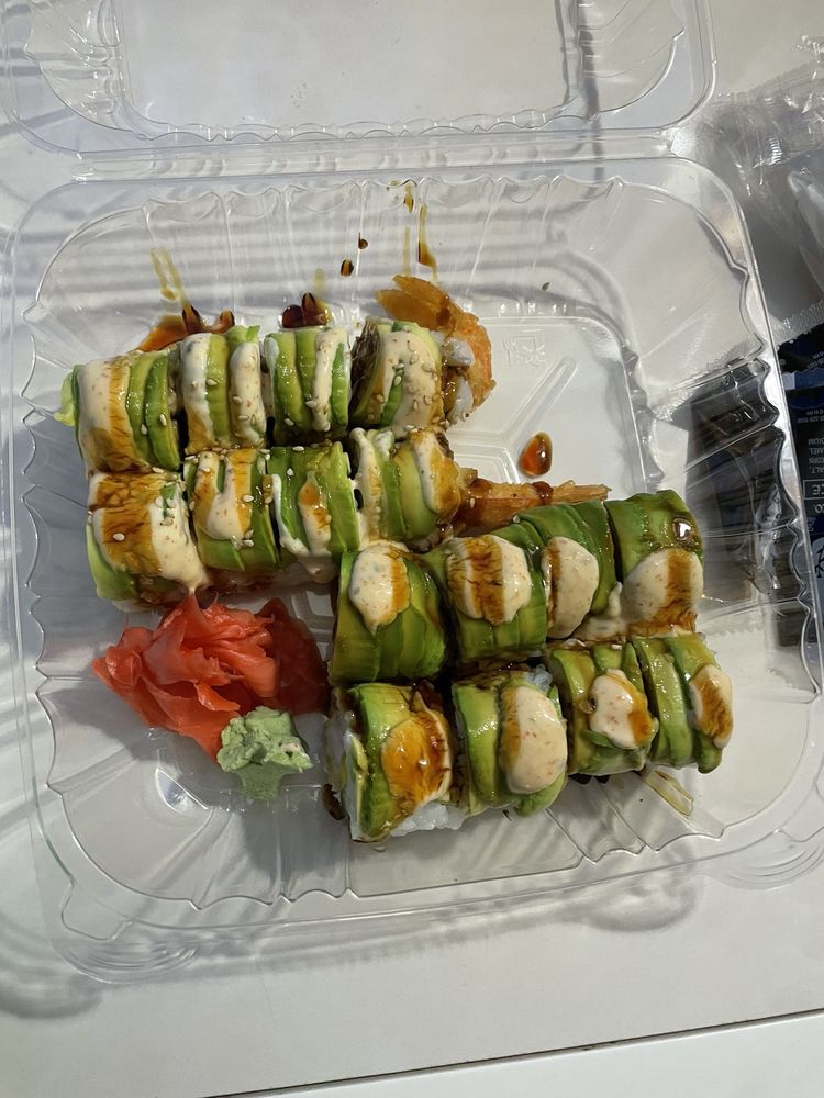YOSHI’S SUSHI - Updated May 2025 - 38 Photos - Cayman Falls Ctr, Grand ...