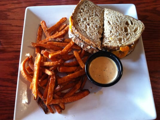 CASEY’S BAR AND GRILL - Updated January 2026 - 13 Photos & 15 Reviews ...