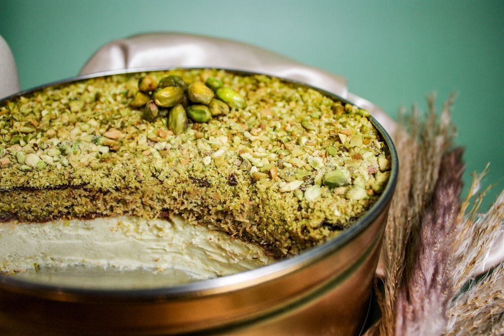 LILOU - Updated November 2025 - 73 Photos & 41 Reviews - 4847 Oakwood ...