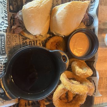 EIGHT THIRTY COMMON - Updated October 2025 - 416 Photos & 481 Reviews ...