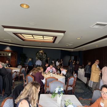 VICTORIA CLUB - Updated December 2025 - 93 Photos & 20 Reviews - 2521 ...