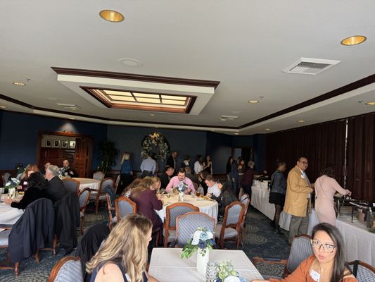 VICTORIA CLUB - Updated October 2025 - 93 photos & 20 avis - 2521 ...