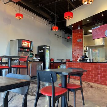 CURRY N CRUST - Updated March 2025 - 68 Photos & 53 Reviews - 555 N ...