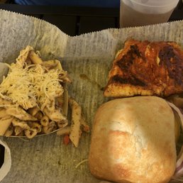 THE BAIT HOUSE TACKLE & TAVERN - Updated October 2025 - 946 Photos ...