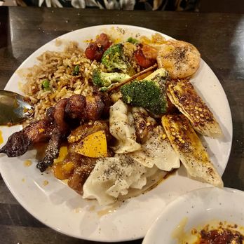 SOHAO BUFFET - Updated December 2025 - 821 Iowa St, Lawrence, Kansas ...