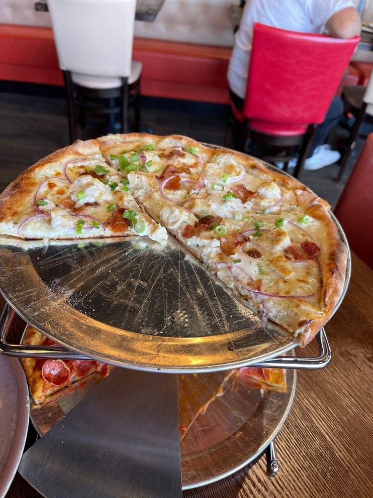 HOUSE OF FIRE PIZZA - 58 Photos & 90 Reviews - 3677 College Rd ...