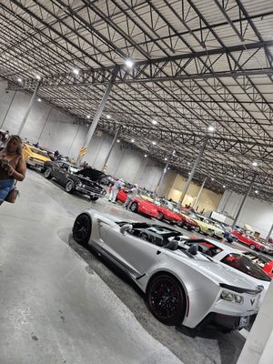 STREETSIDE CLASSICS - ATLANTA - Updated July 2025 - 48 Photos & 21 ...