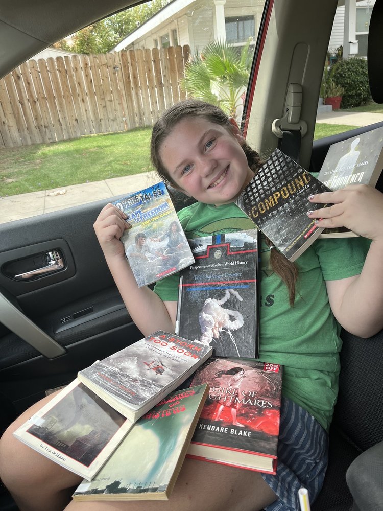 BOOKHOUNDS - Updated April 2024 - 52 Photos & 69 Reviews - 2710 L St ...